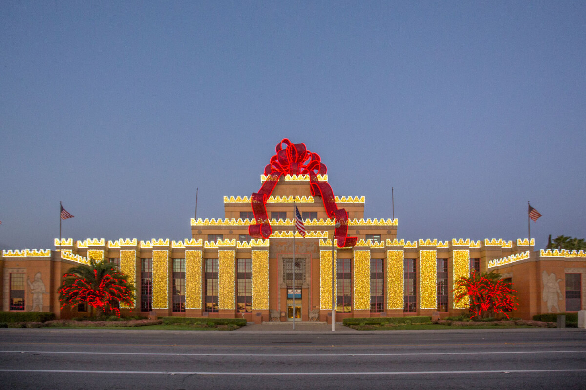 Citadel Outlets | American Christmas