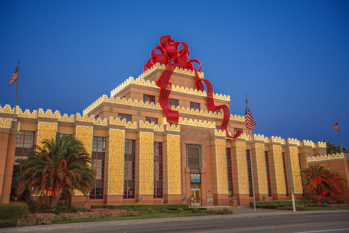 Citadel Outlets | American Christmas